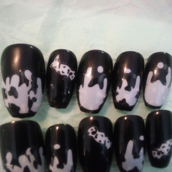 Makeup | Moo Cow Blobs Press On Nails | Poshmark